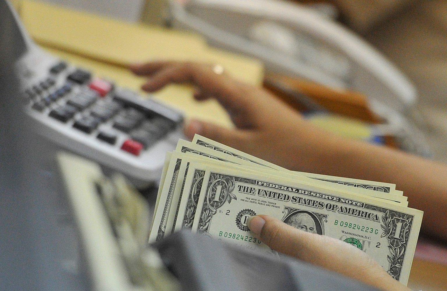 Apa itu Biaya Overhead? Berikut Pengertian, Contoh & Cara Hitungnya