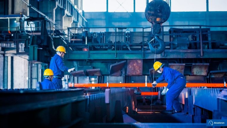 Proses Produksi: Pengertian, Elemen, Jenis, dan Tahapannya