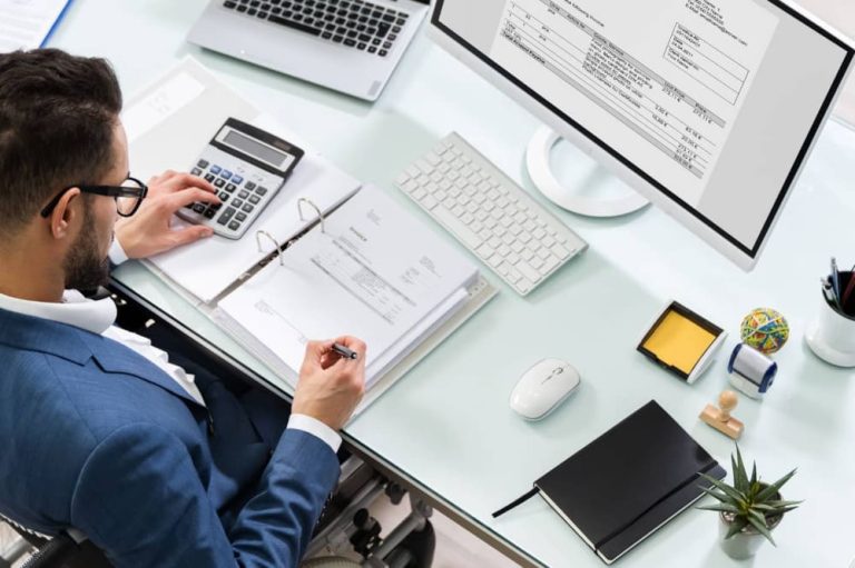 Hard Skill dan Soft Skill yang Harus Dimiliki Akuntan - Kledo Blog Hard Skill dan Soft Skill yang Harus Dimiliki Akuntan - Kledo Blog