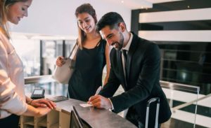 Contoh Laporan Keuangan Hotel dan Komponen di Dalamnya