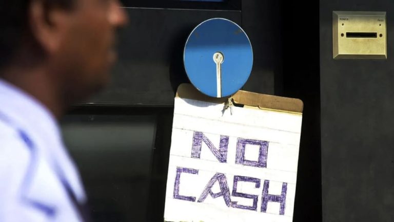 Cash Shortage: Pengertian, Penyebab, Konsekuensi, dan Solusinya