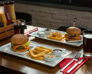 7 Ide Konsep Restoran dan Tips Memilihnya - Kledo