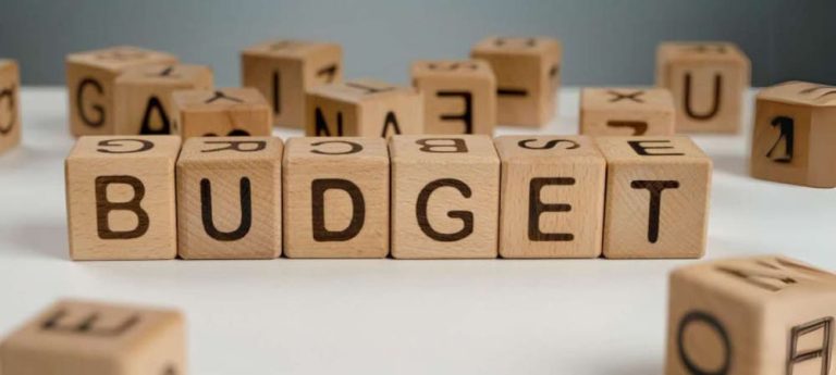 Bottom Up Budgeting: Pengertian Lengkap dan Cara Membuatnya - Kledo Blog