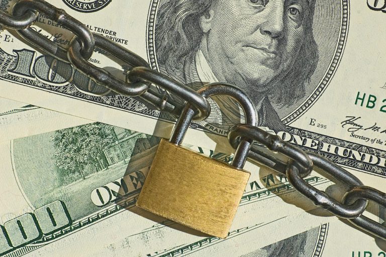 Mengetahui Restricted Cash dalam Laporan Neraca Akuntansi - Kledo Blog