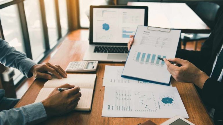 Quality of Earnings (QoE) Ratio: Cara Hitung dan Kalkulatornya - Kledo Blog